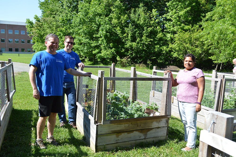 Planting seeds of hope at Chase : Food Bank of Delaware